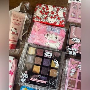 Sanrio | Accessories | Sanrionwt The Ultimate Character Beauty Bundle ...